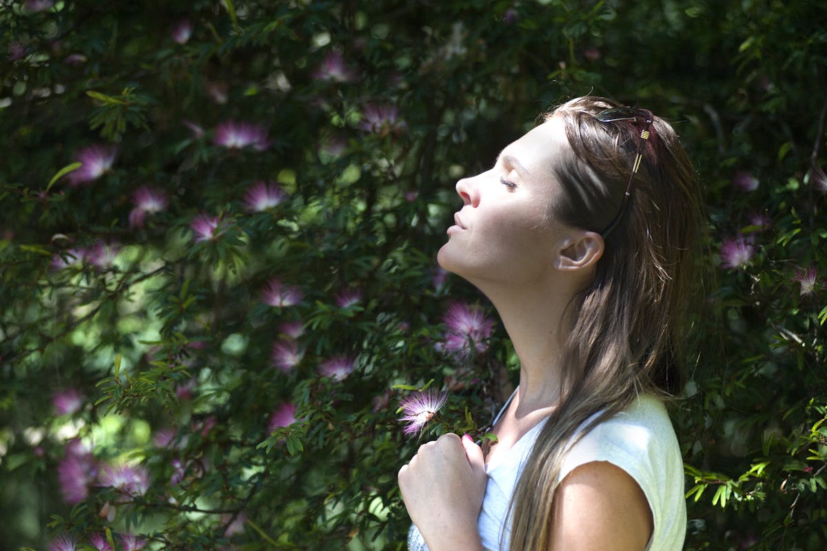 Sun Exposure & Skin Health: Balancing Benefits & Risks - Biology of Aging